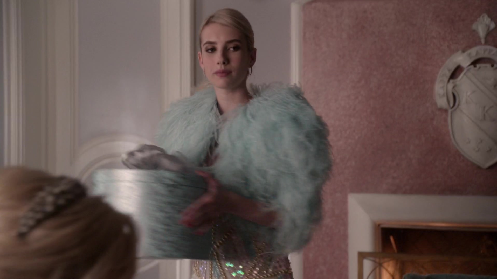 1x07 - Beware of Young Girls - ERO107-169 - Emma Roberts Online | Photo ...